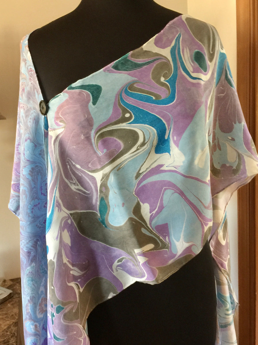 The Shibumi. It’s a wrap, a shawl, a fashion statement! Wear it 10 dif ...